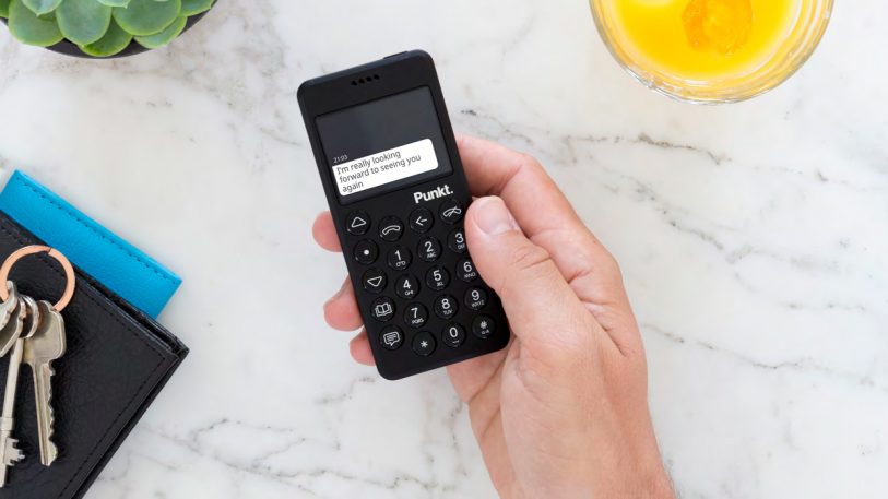 Want to toss your smartphone? The perfect dumbphone is here - Fast Company