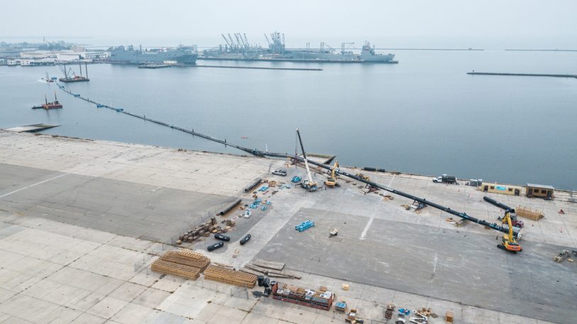 The Ocean Cleanup vessel is on its way to clean up the Great Pacific ...