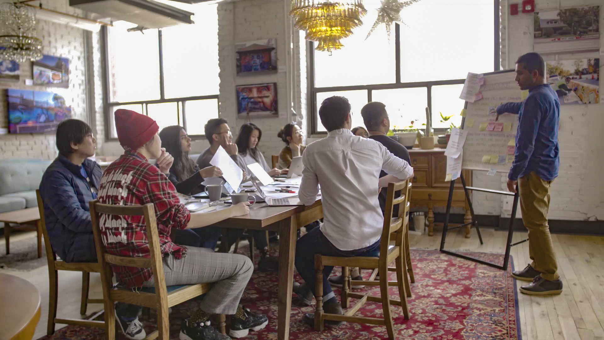 This AI-powered chatbot connects homeless people with help - Fast Company