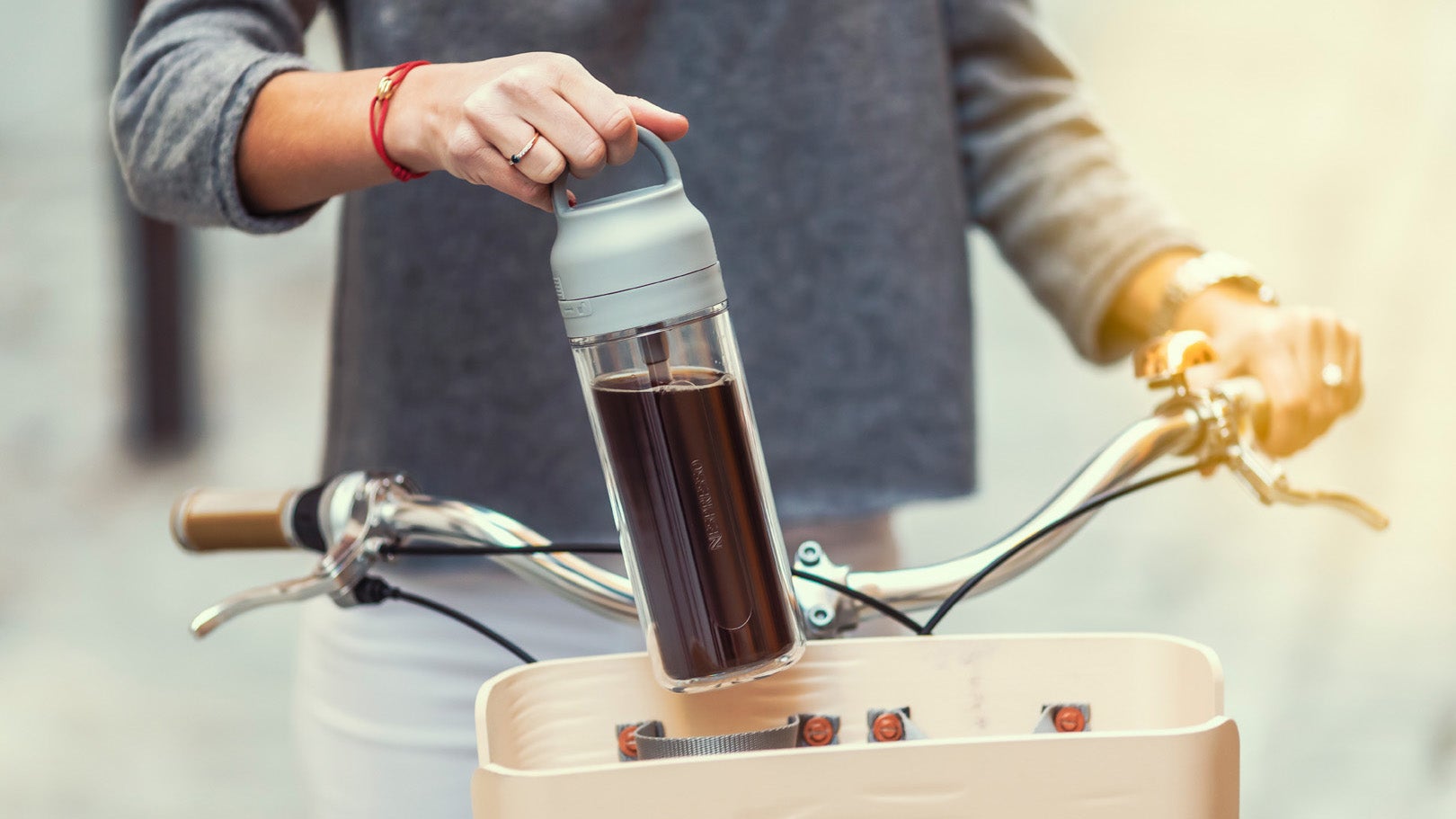 I spent a day riding a bike made entirely of old Nespresso pods - Fast ...