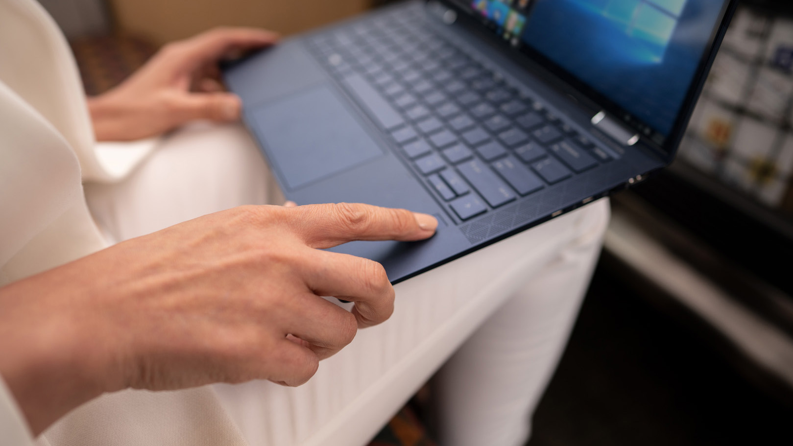 This new HP laptop is the first computer to use ocean-bound plastic ...