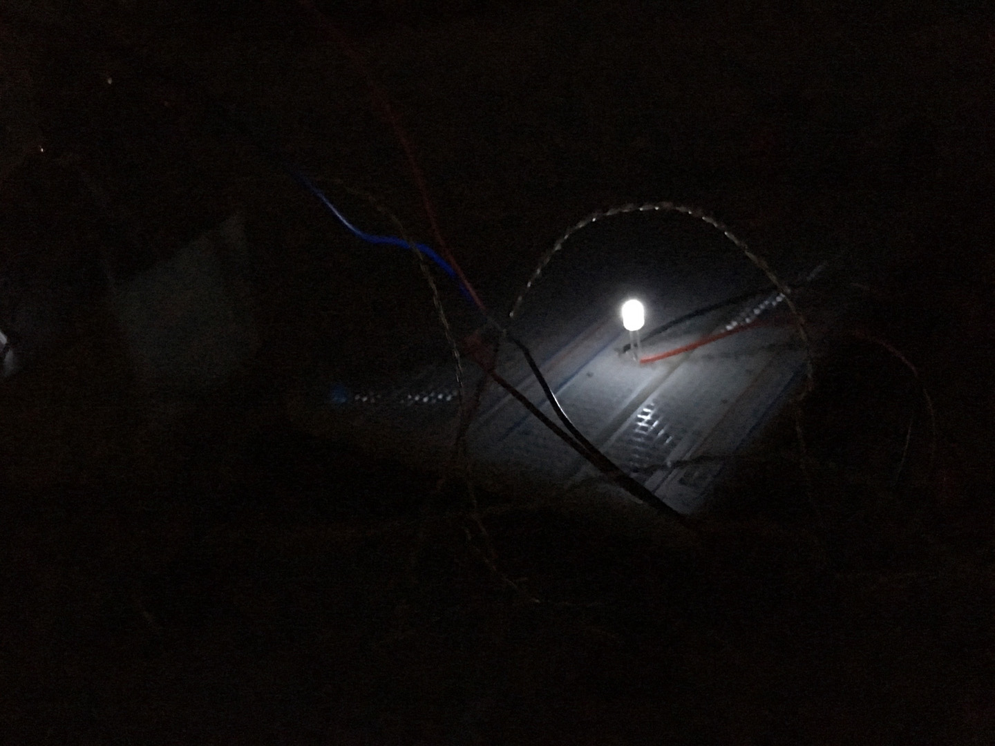 Scientists have found a way to create energy from the night sky - Fast ...