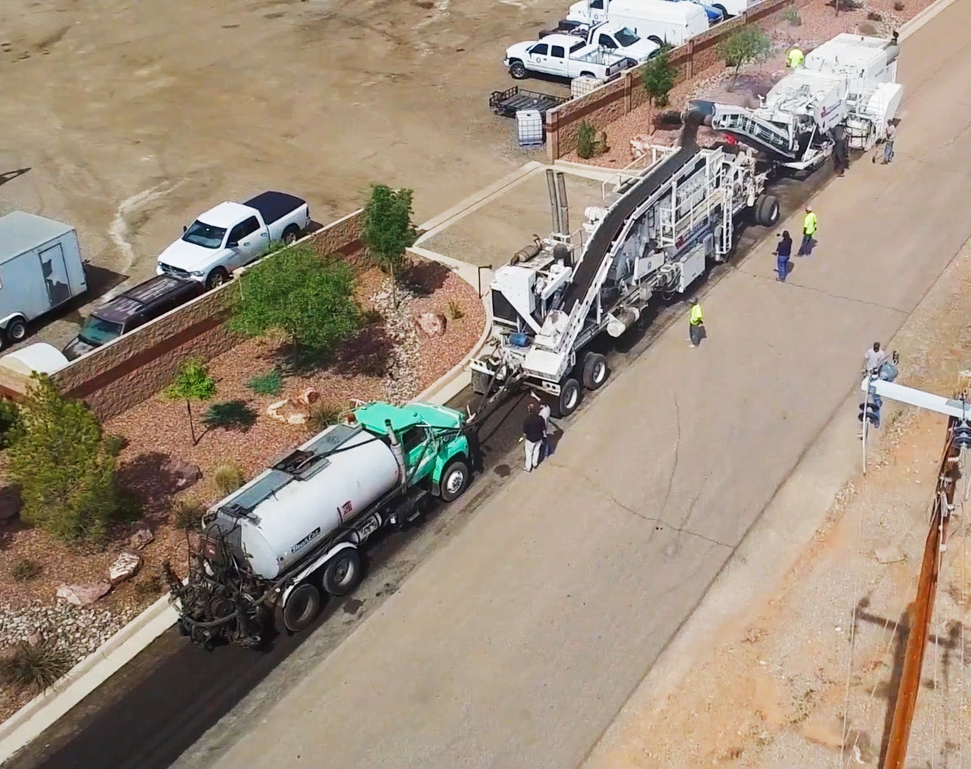 Los Angeles is testing 'plastic asphalt' that makes it possible to ...