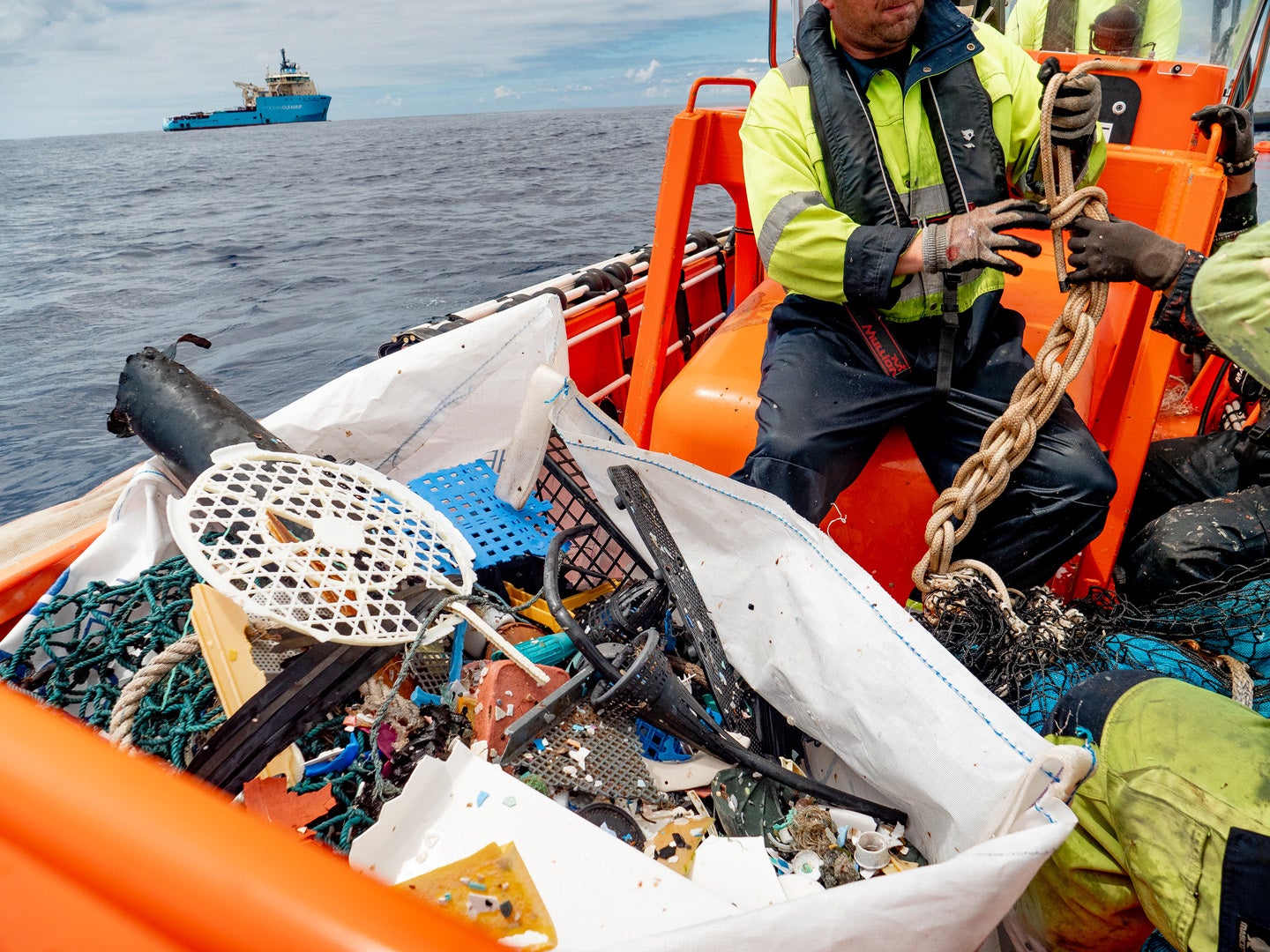 The Ocean Cleanup device has returned from the Pacific Garbage Patch ...