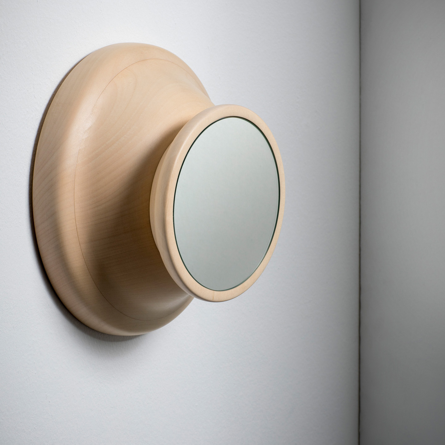 This quirky, tilting lamp is built like the human knee - Fast Company