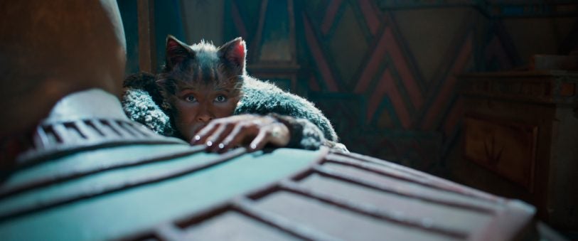 'Cats' director Tom Hooper defends the deeply polarizing use of CGI in ...