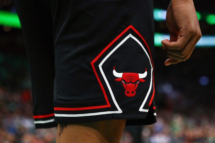 The '90s-era Chicago Bulls were iconic. So why is the logo such a ...