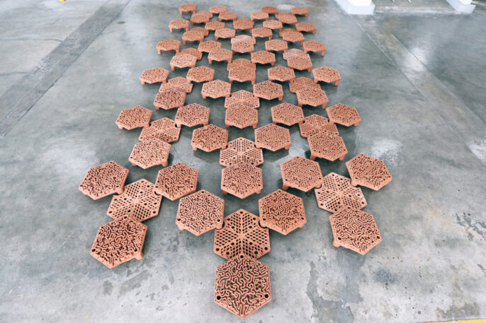 These 3D printed tiles are helping restore devastated coral reefs ...
