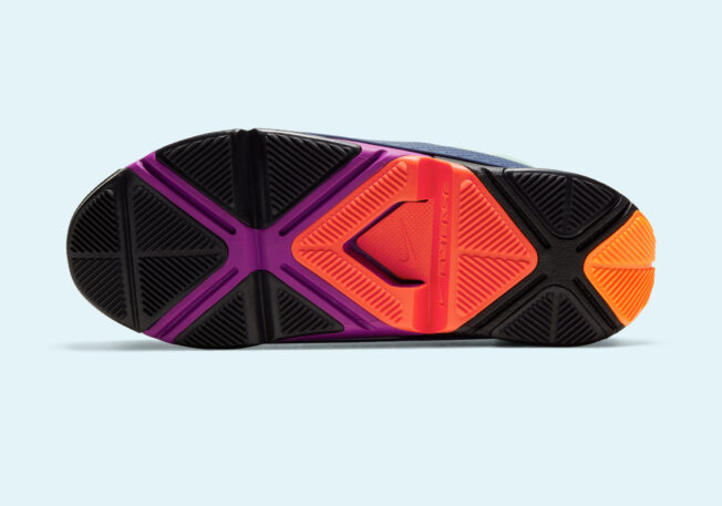 Nike's new Go Flyease shoes snap right onto your feet - Fast Company