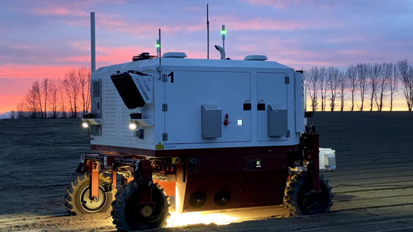 This farming robot zaps weeds with precision lasers - Fast Company