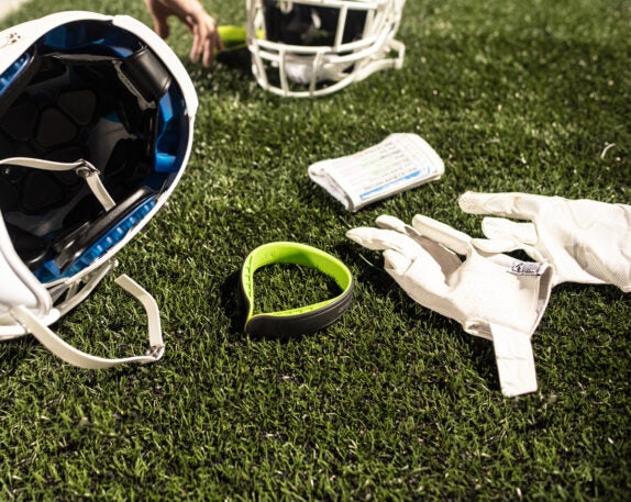 This FDA-authorized necklace is designed to prevent brain injuries in ...