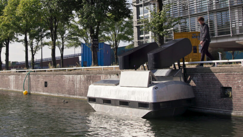 This autonomous, robotic boat could transform a city's waterways - Fast ...
