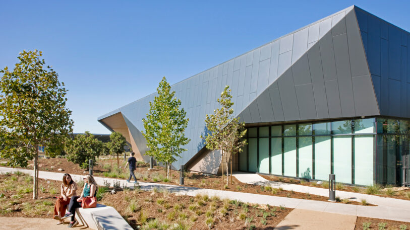 Inside California's stunning new testing facility for auto pollution ...
