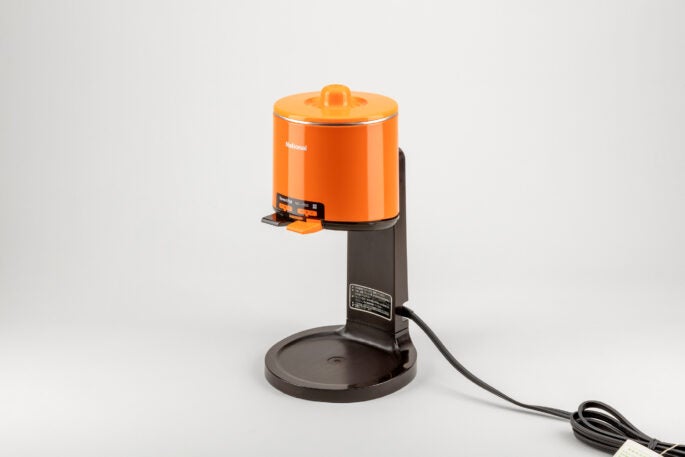 Fall in love with these 11 beautiful coffee makers that history forgot ...