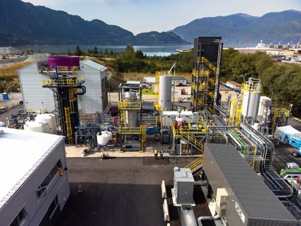 An oil-company spinoff wants to help build 70 direct air capture plants ...