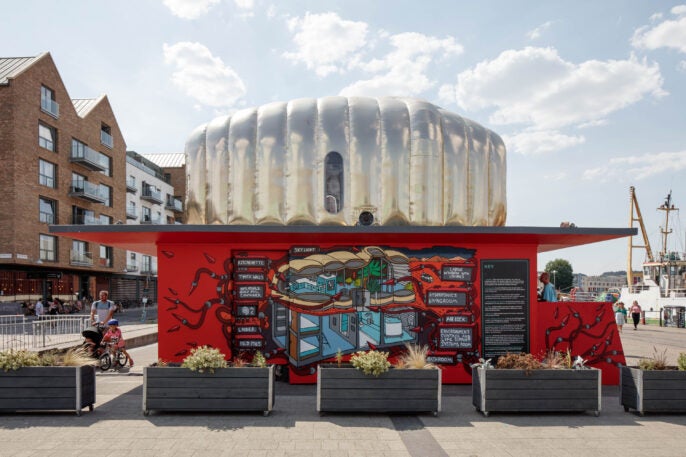 This house is designed for life on Mars (but it's in England) - Fast ...