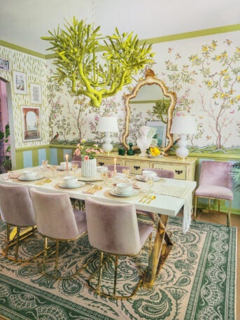 At age 101, Iris Apfel releases her latest work - Fast Company