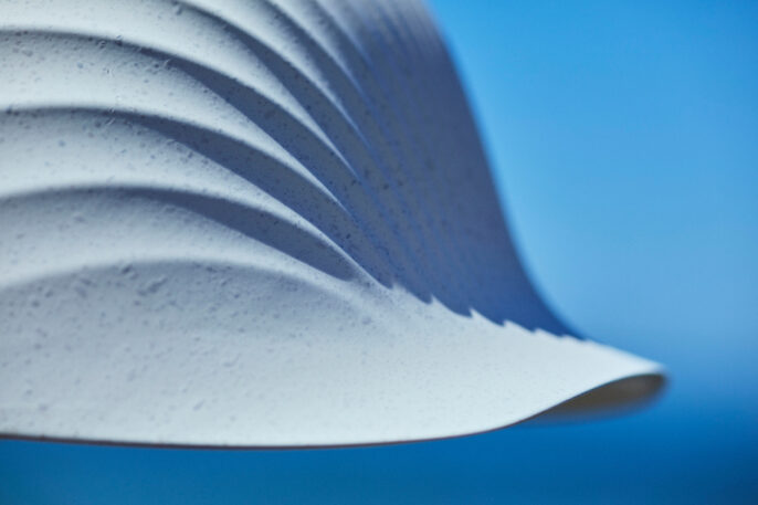 The Shellmet is an ultra-strong helmet made from scallop shells - Fast ...