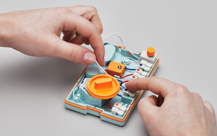 Pentagram designs a wind-up DIY flashlight to help kids in need