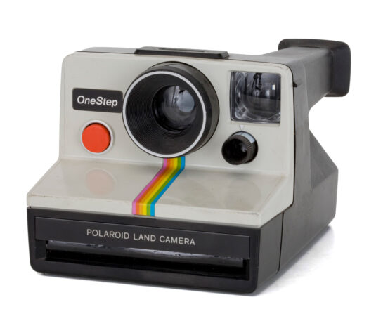 Instagram logo: the history, meaning, and story behind the old camera