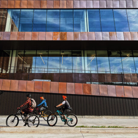 A new bikeable office building in Arkansas is lined with a switchback ramp