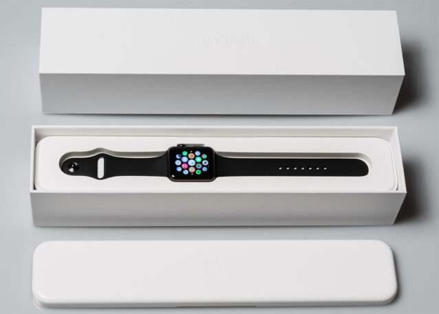 Unboxing the UX of Apple's boxes