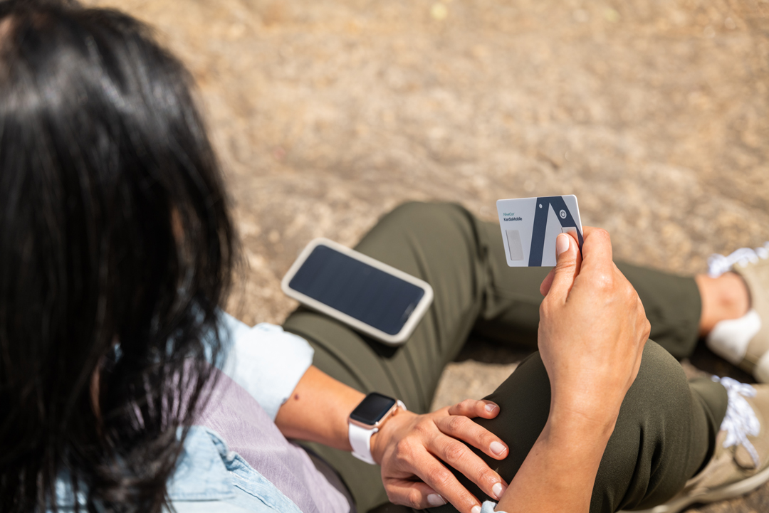 How AliveCor designed the world’s first credit card-sized ECG