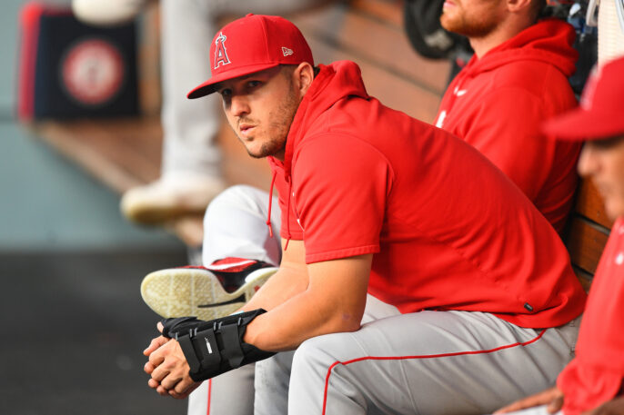 How a graphic designer created a new bat for Major League Baseball