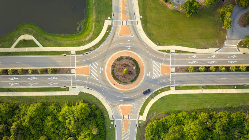 Are roundabouts safer? An engineer explains the circular intersections