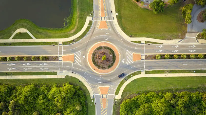 Are roundabouts safer? An engineer explains the circular intersections