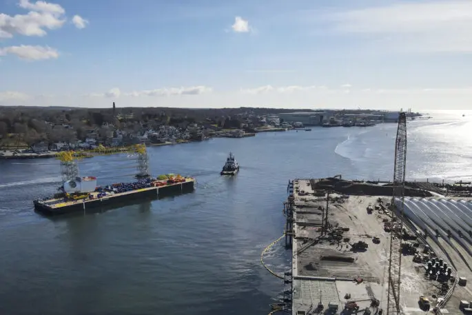 Off Long Island, the country’s biggest offshore wind farm just started ...