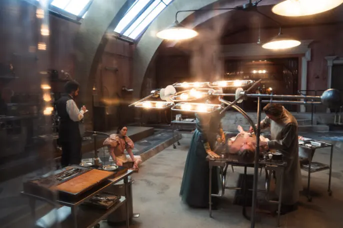 'Poor Things' features the year's best sets. Here's how they made them