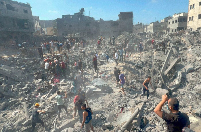 The 15 million tons of debris in the Gaza Strip will leave a legacy of ...