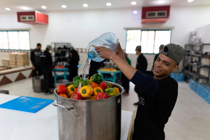 How José Andrés and World Central Kitchen are bringing meals to Gaza