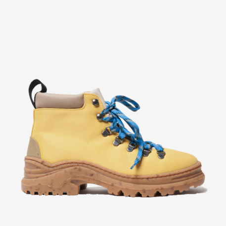 Why Thesus just gave away the blueprint for its best-selling boot