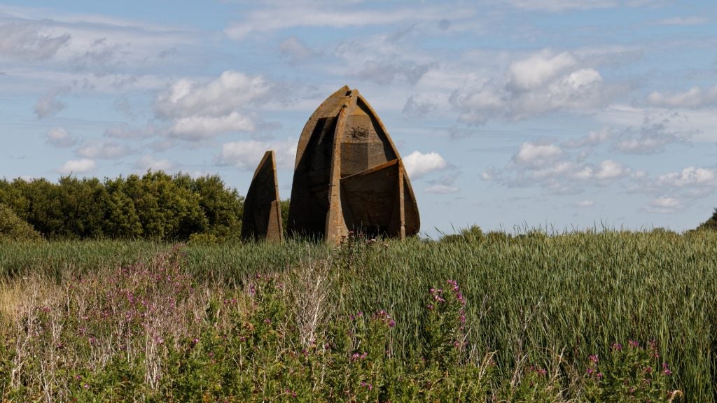 The Concrete "Sound Mirrors" That Influenced WWII, Science, And Design ...