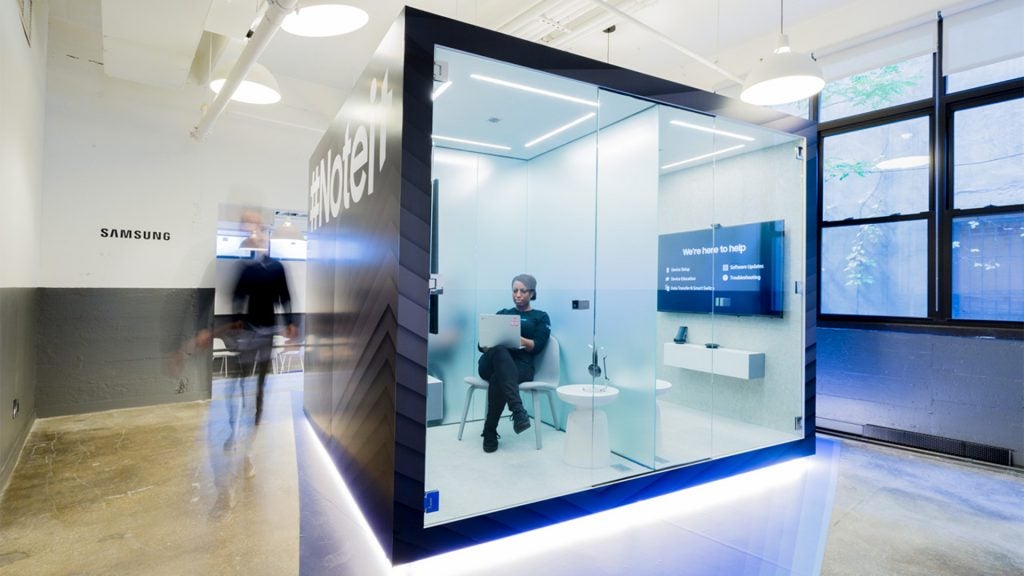 Exclusive: Samsung And WeWork's Plan To Outsmart Apple's Genius Bar ...