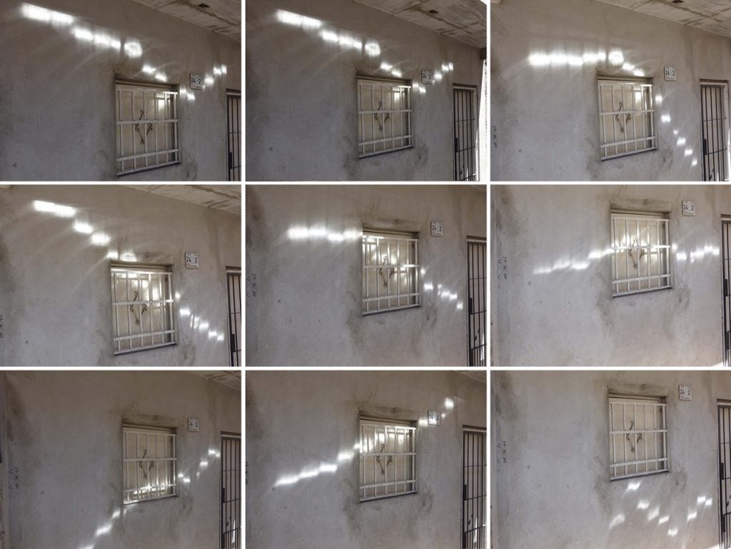 These extraordinary bricks reflect sunlight into dark streets - Fast ...
